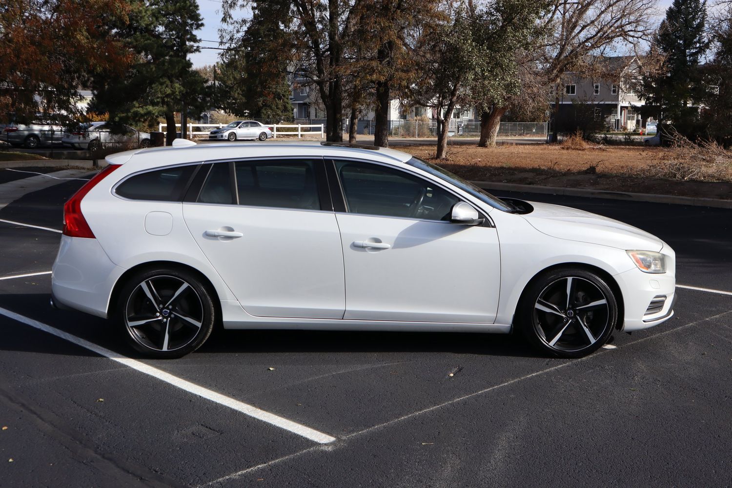 2016 Volvo V60 T6 Drive-E R-Design | Victory Motors of Colorado