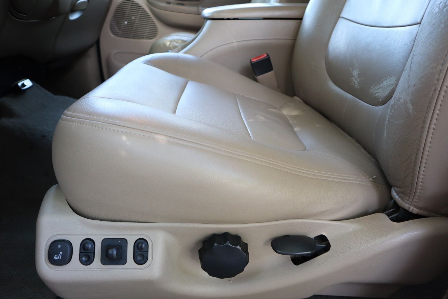 2002 Ford F-150 Lariat | Victory Motors of Colorado