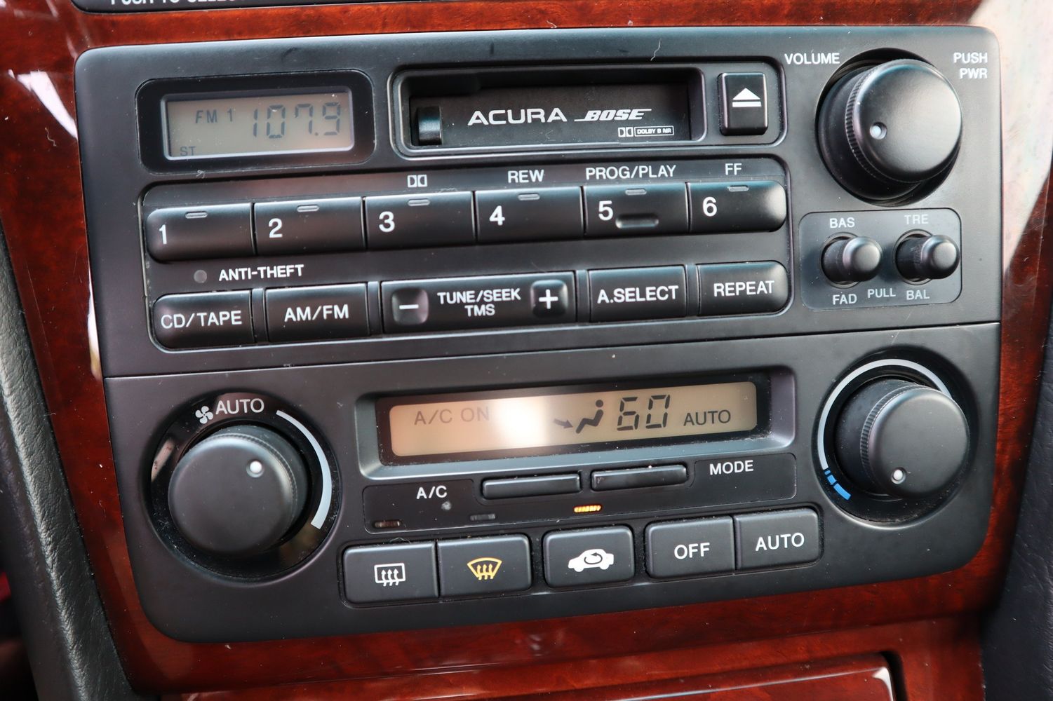 2000 Acura RL 3.5 | Victory Motors of Colorado