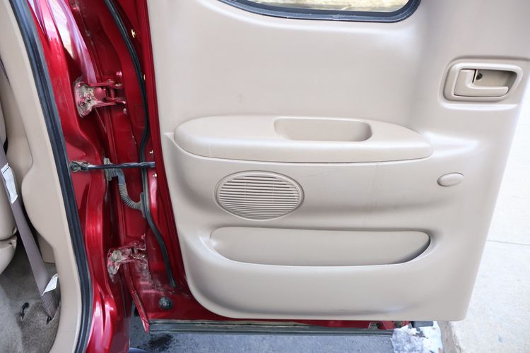 2002 Toyota Tundra SR5 V8 | Victory Motors of Colorado