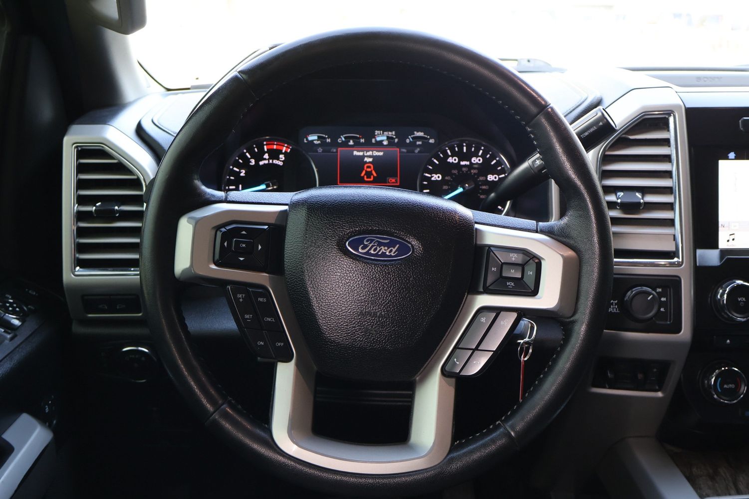 2017 Ford F-250 Super Duty Lariat | Victory Motors of Colorado