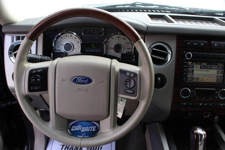 2008 Ford Expedition Limited | Victory Motors of Colorado