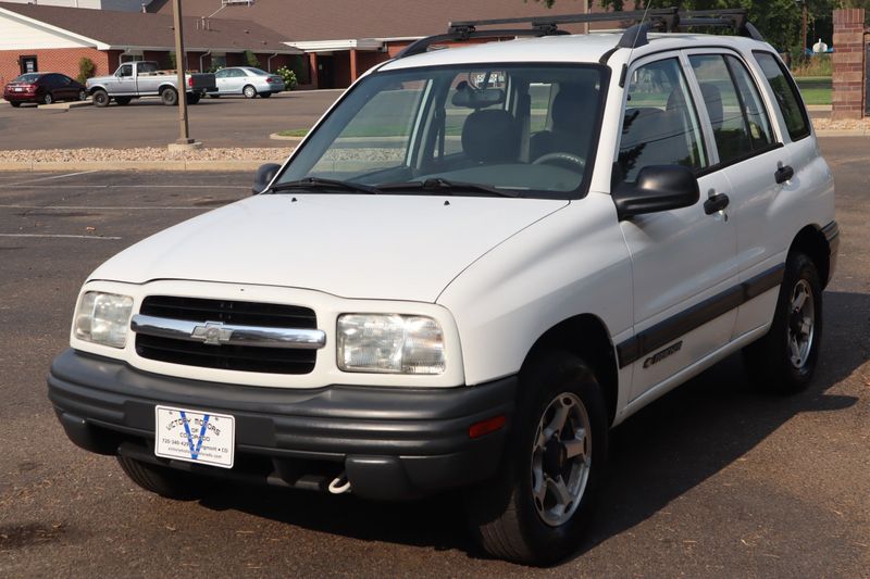 2000 Chevrolet Tracker Photos