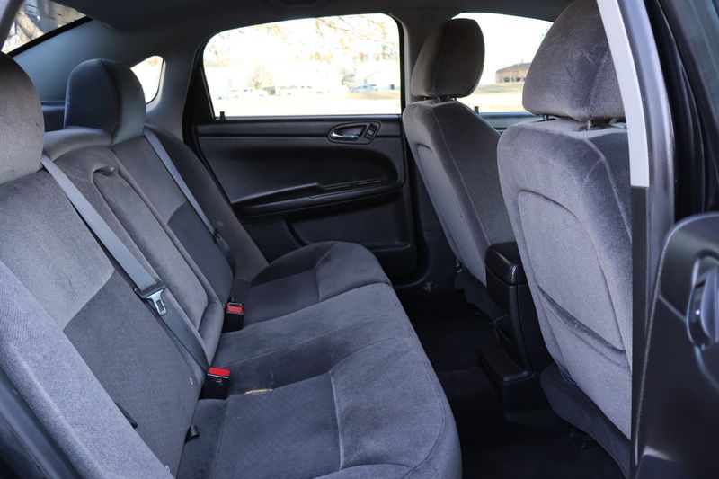 2013 Chevrolet Impala Photos
