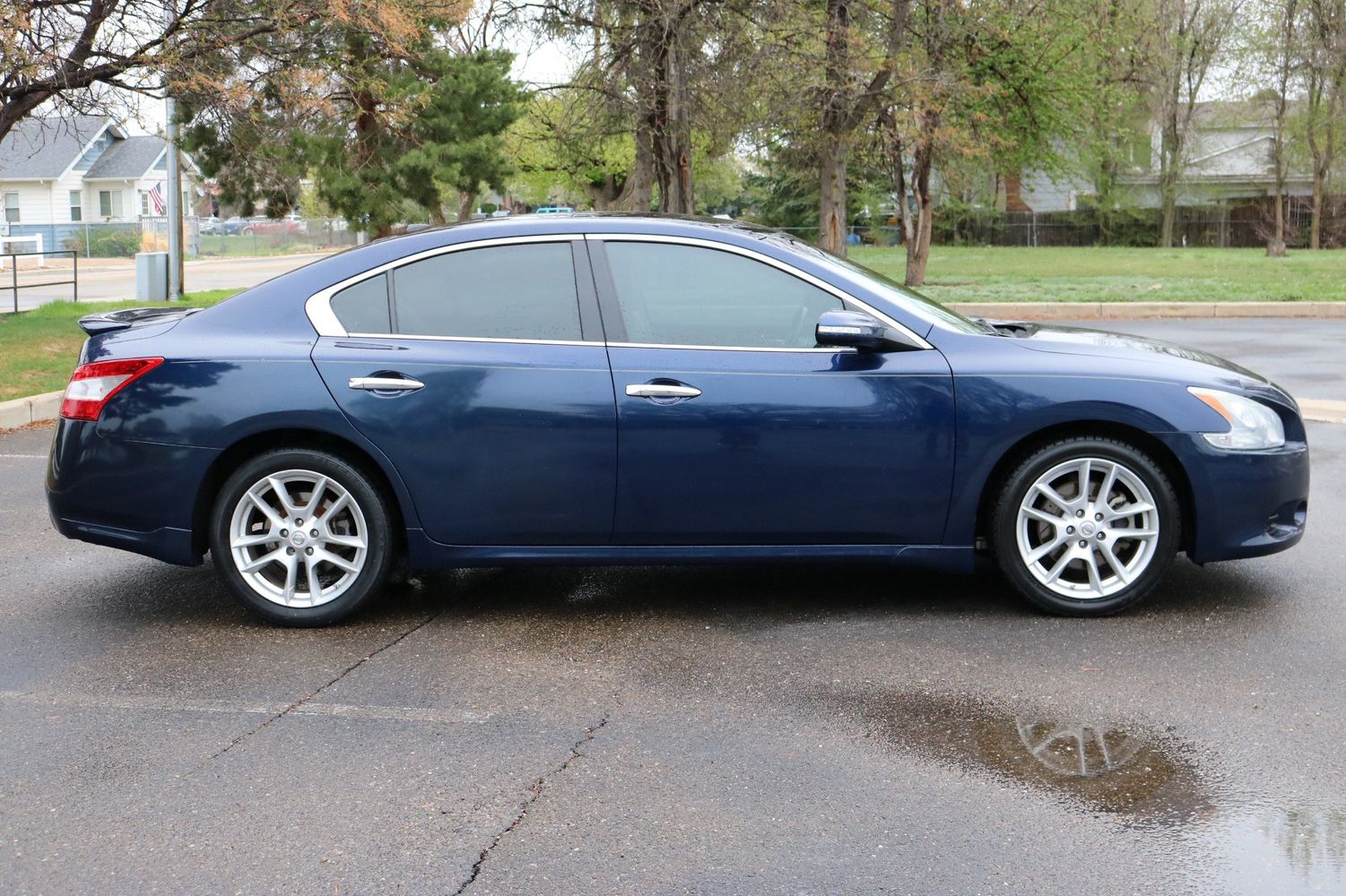 2009 Nissan Maxima 3.5 SV | Victory Motors of Colorado