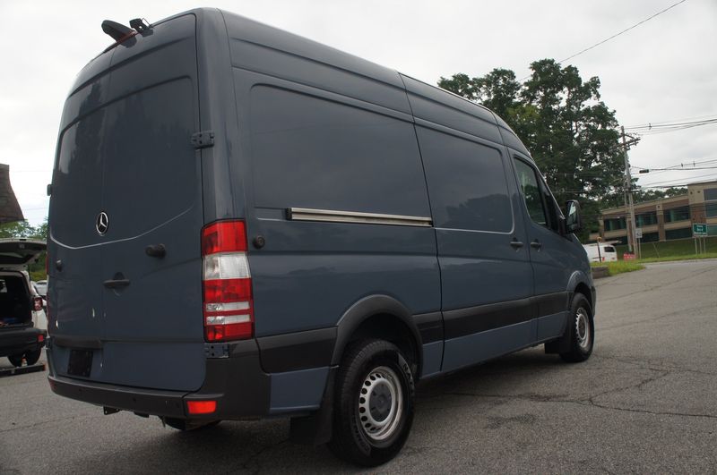 2018 Mercedes-Benz Sprinter Cargo Photos