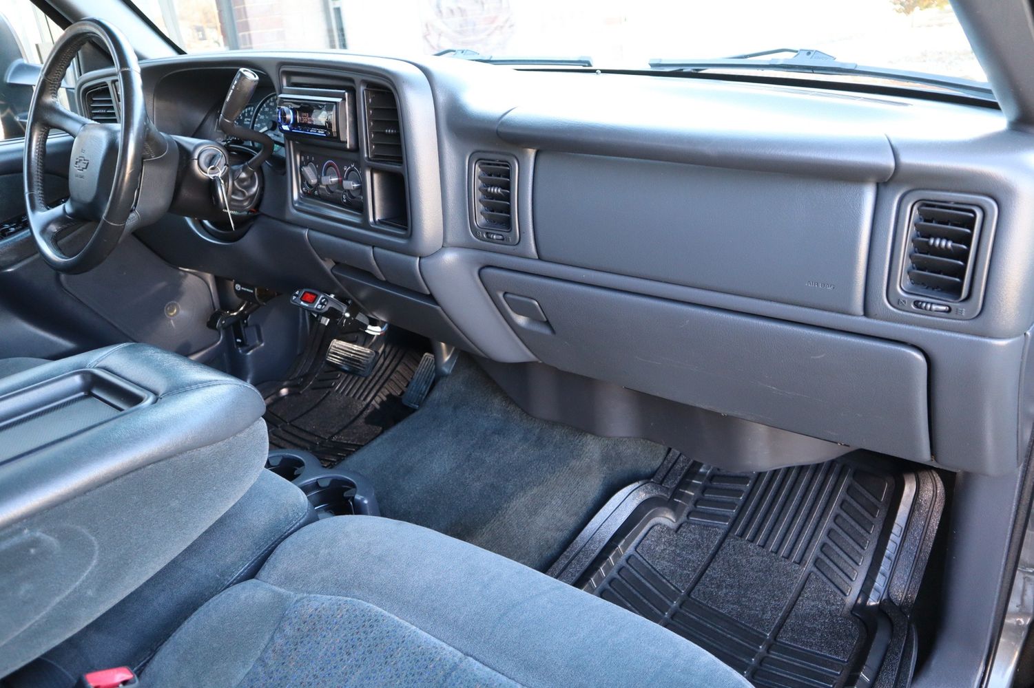 2002 Chevrolet Silverado 2500HD LT | Victory Motors of Colorado