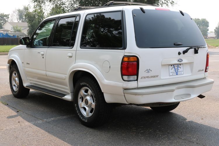 2000 Ford Explorer Limited | Victory Motors of Colorado