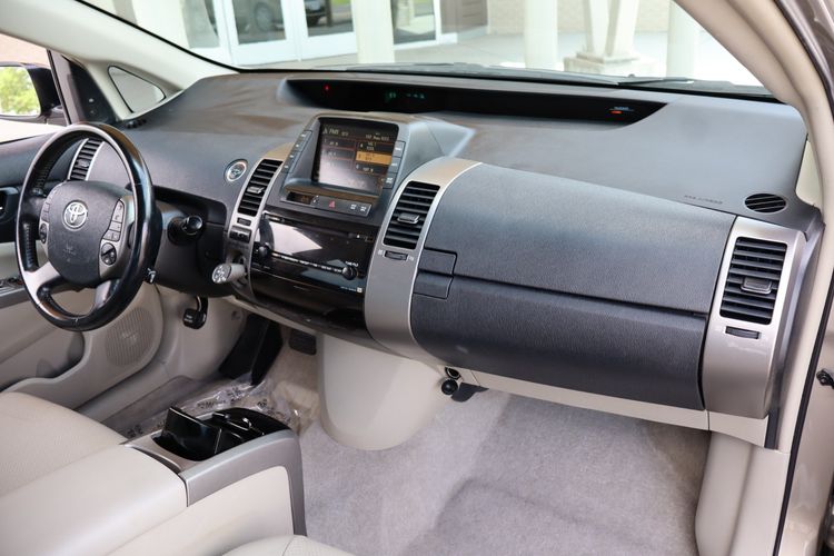 2007 Toyota Prius Base | Victory Motors of Colorado