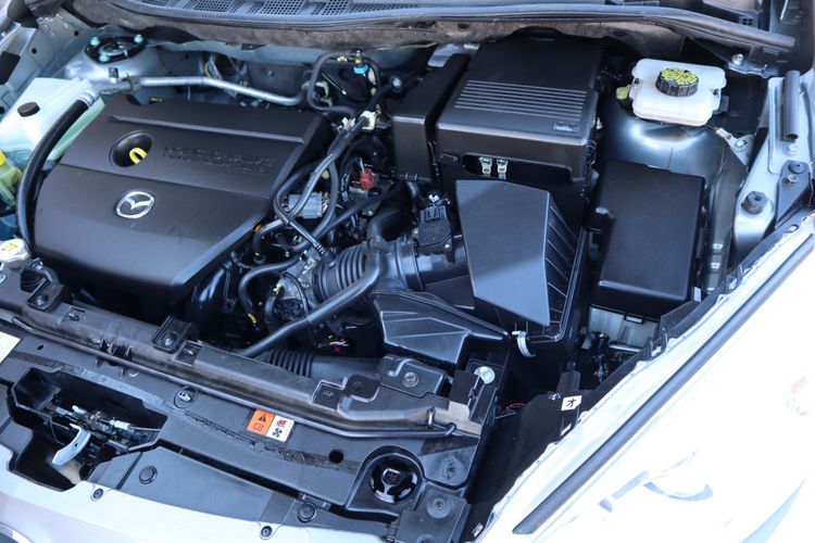 2012 Mazda Mazda5 Sport | Victory Motors of Colorado