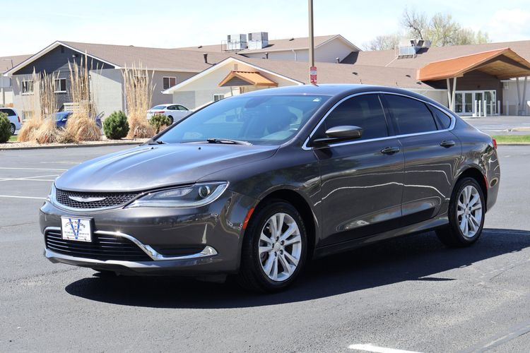 2016 Chrysler 200 Limited Platinum | Victory Motors of Colorado