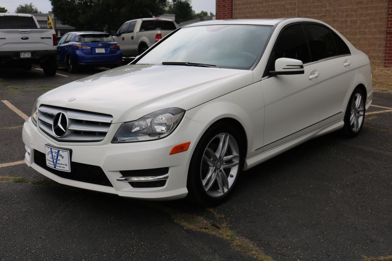 2012 Mercedes-Benz C-Class Photos