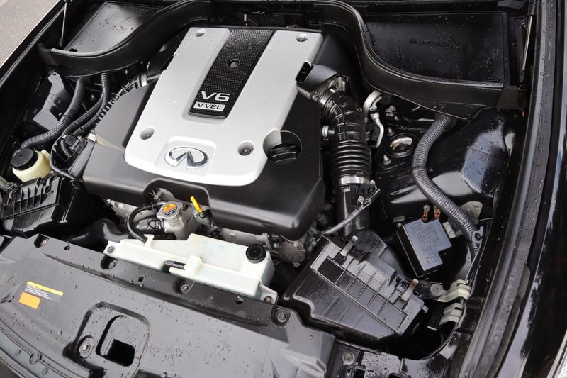 2015 INFINITI Q40 Photos