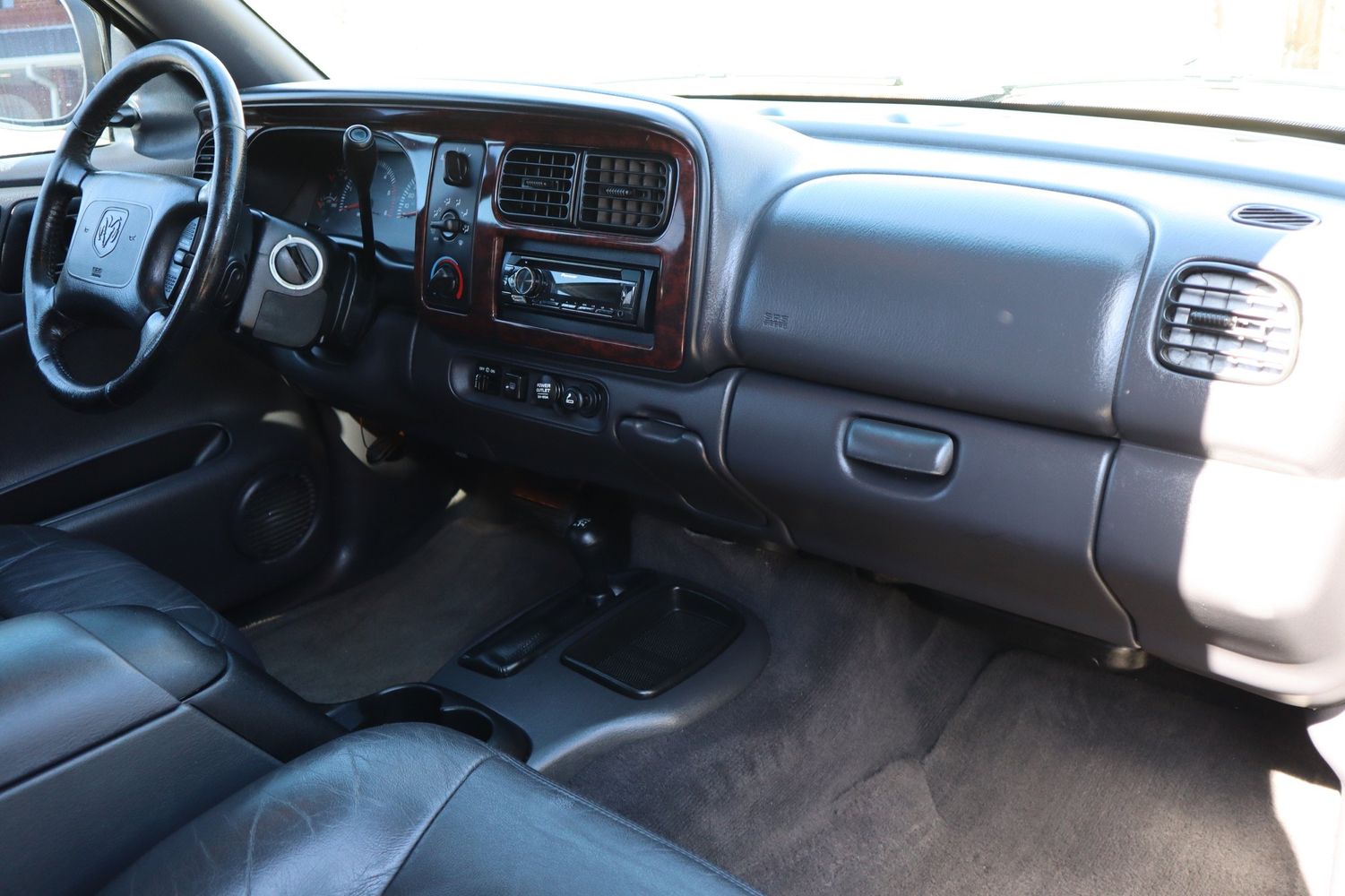 1999 Dodge Durango SLT | Victory Motors of Colorado