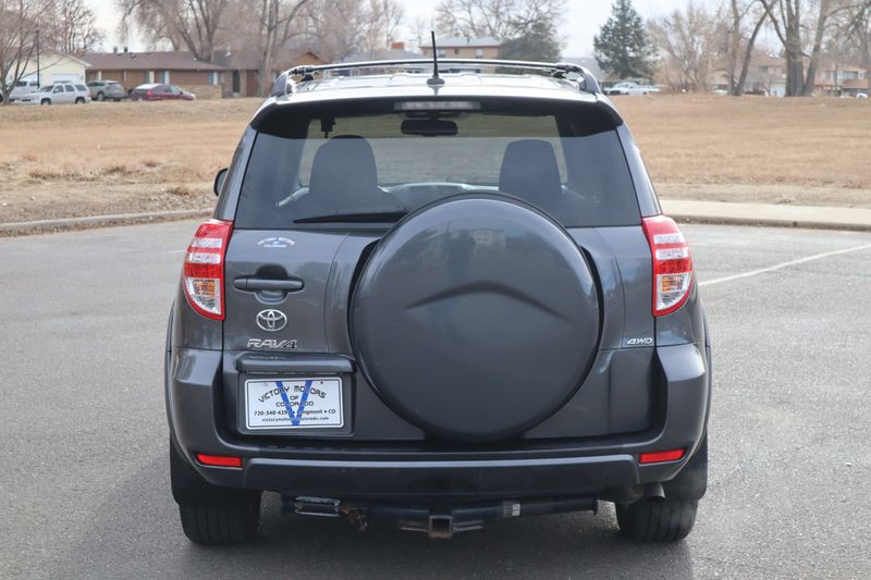 2012 Toyota RAV4 Photos