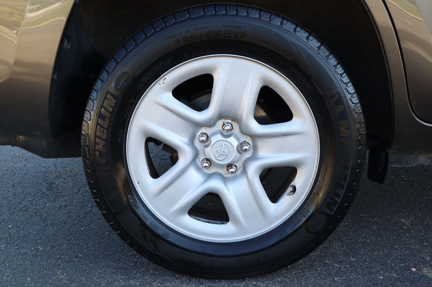 2011 Toyota RAV4 Base | Victory Motors of Colorado