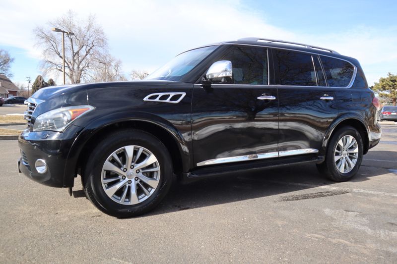 2012 INFINITI QX56 Photos