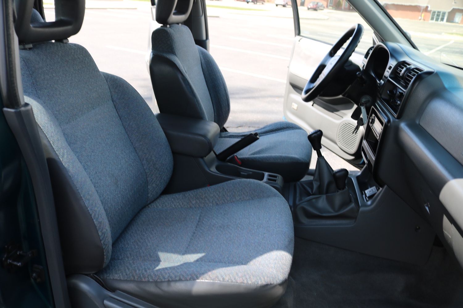 1998 Isuzu Rodeo S | Victory Motors of Colorado