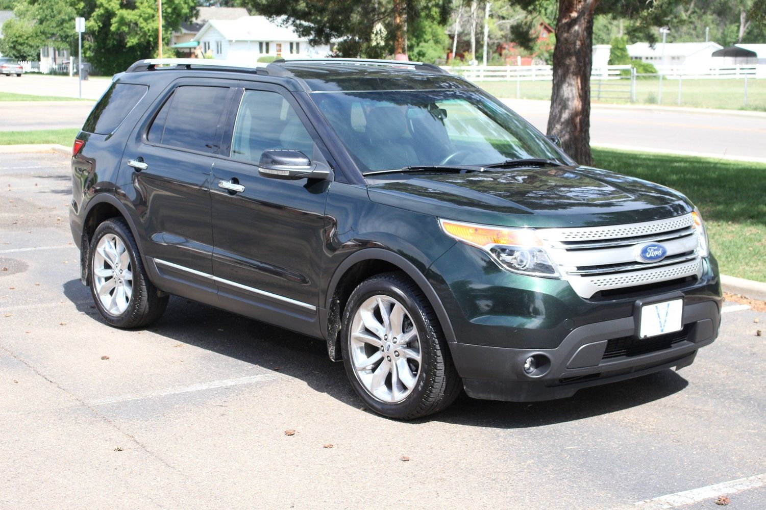 2013 Ford Explorer XLT | Victory Motors of Colorado