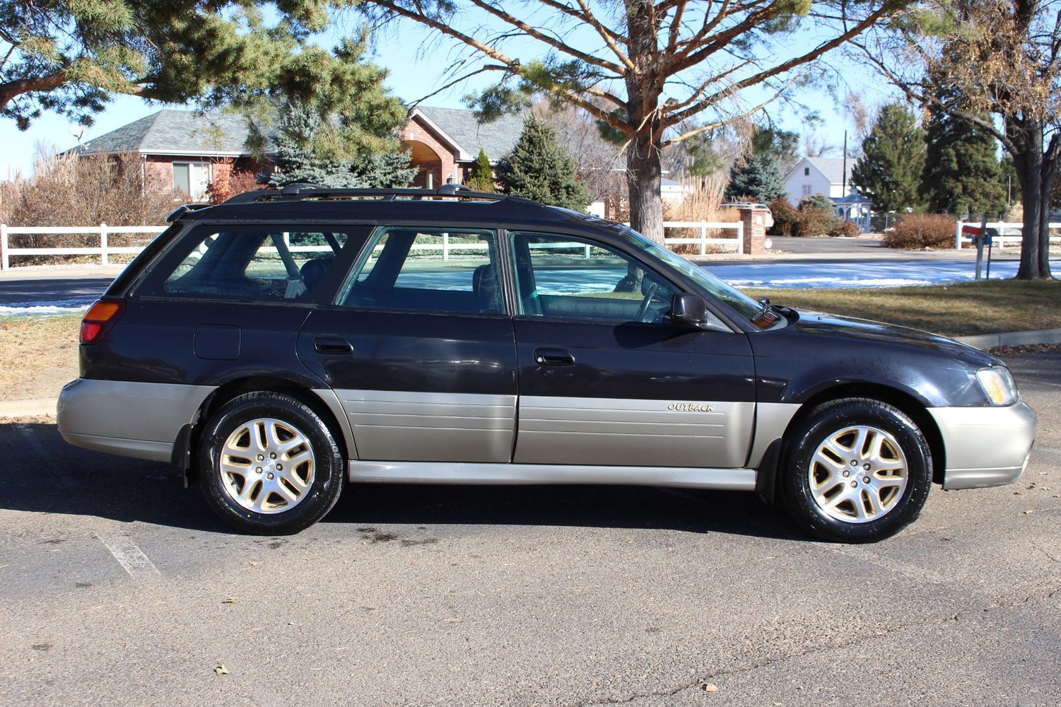 2001 Subaru Outback Limited | Victory Motors of Colorado