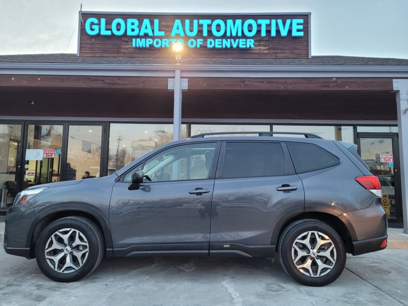 2021 Subaru Forester Premium | Global Automotive Imports