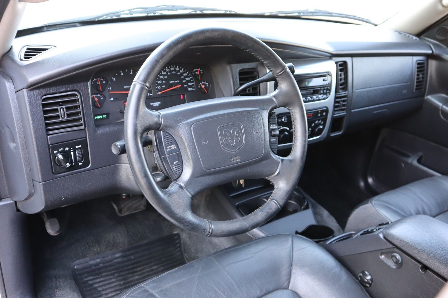 2003 Dodge Durango SLT Plus | Victory Motors of Colorado