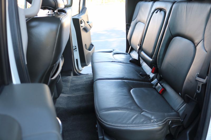 2014 Nissan Frontier Photos