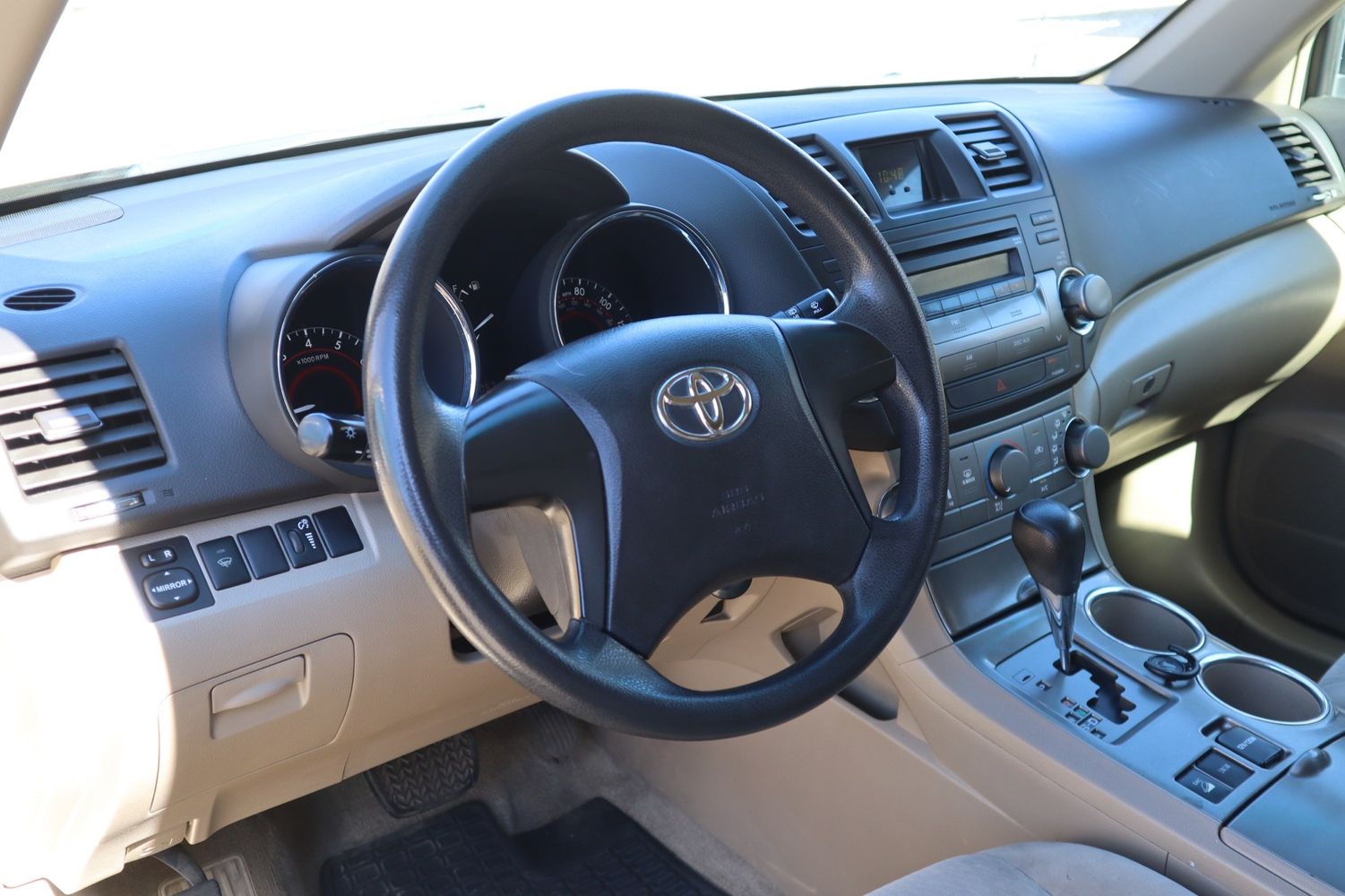 2008 Toyota Highlander Base | Victory Motors of Colorado