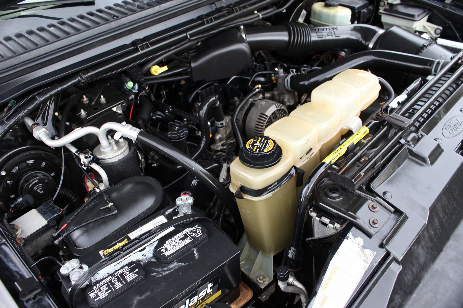 2000 Ford F-250 Super Duty XLT | Victory Motors of Colorado