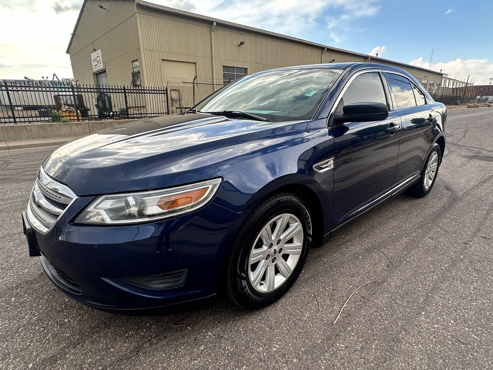 2012 Ford Taurus SE | Mine Auto Sales