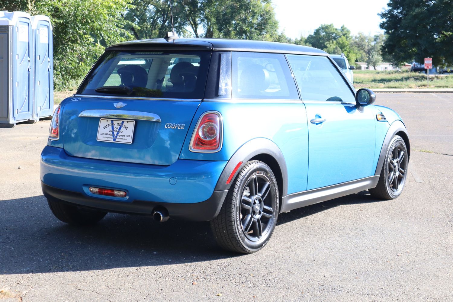 2012 MINI Cooper Hardtop Base | Victory Motors of Colorado