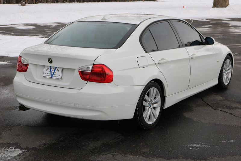2007 BMW 328i Photos
