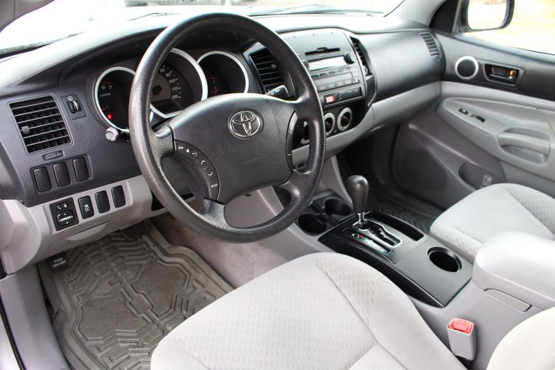 Inspiring 2011 Toyota Tacoma Interior Gallery