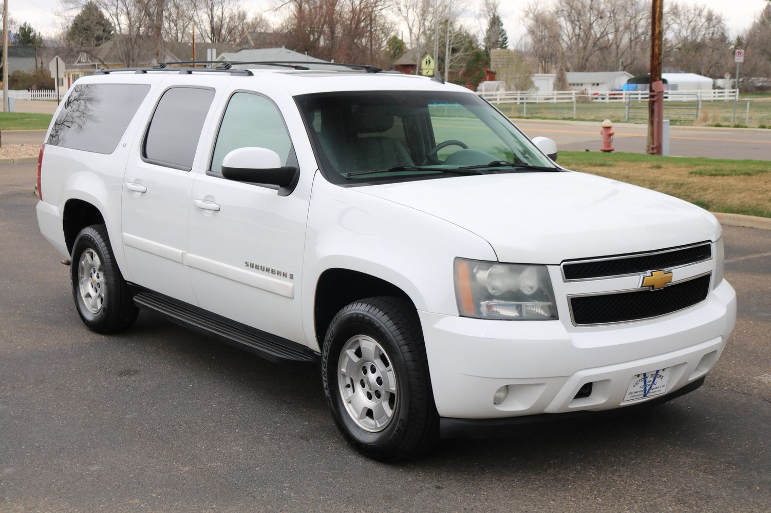 2009 Chevrolet Suburban LT 1500 | Victory Motors of Colorado