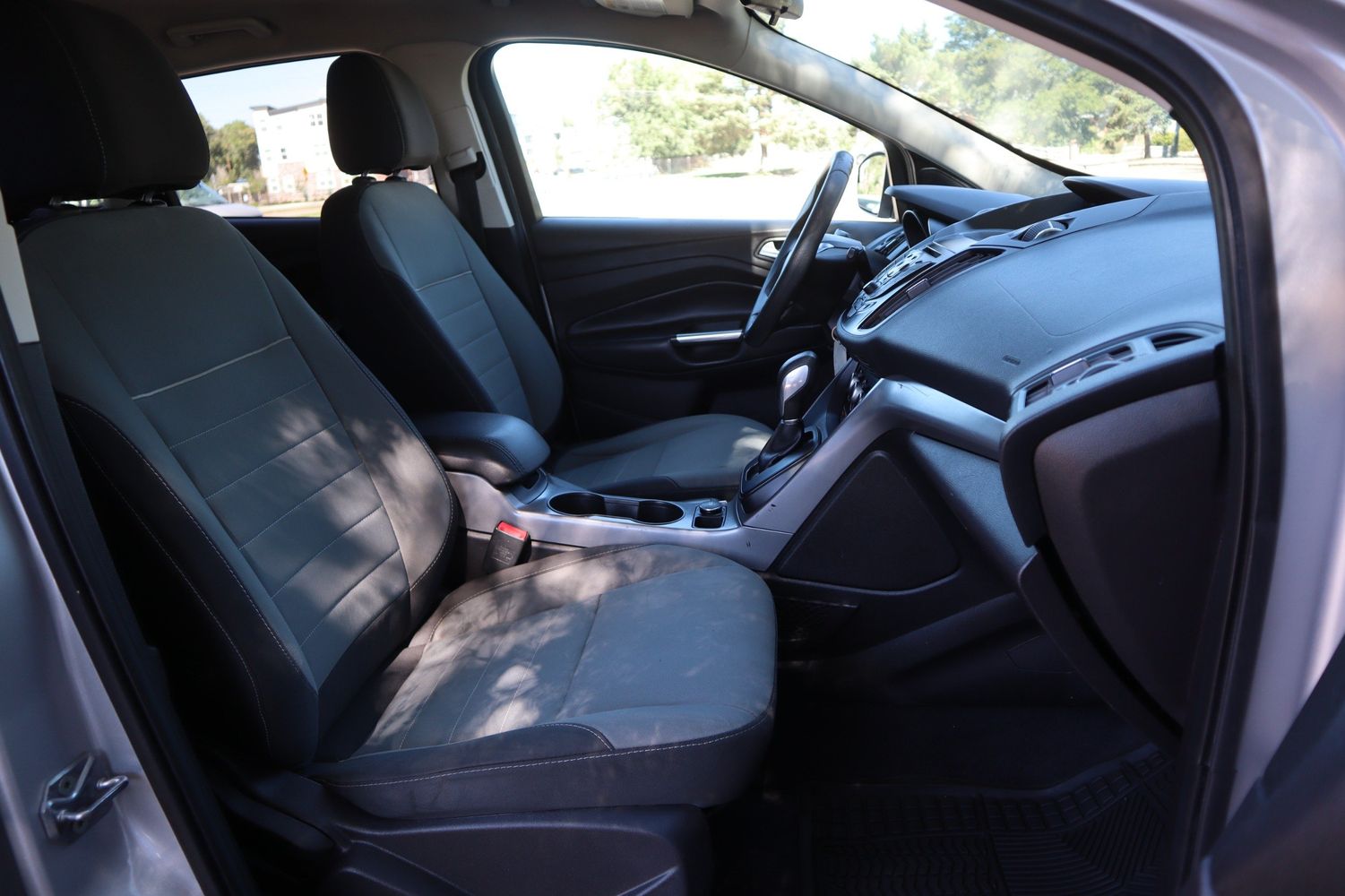 2015 Ford Escape SE | Victory Motors of Colorado