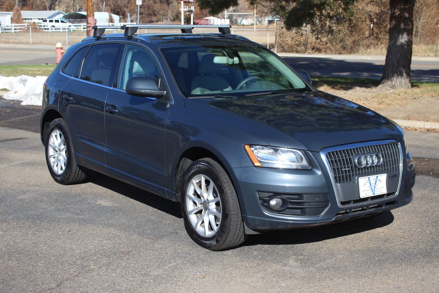 2011 Audi Q5 2.0T quattro Premium | Victory Motors of Colorado