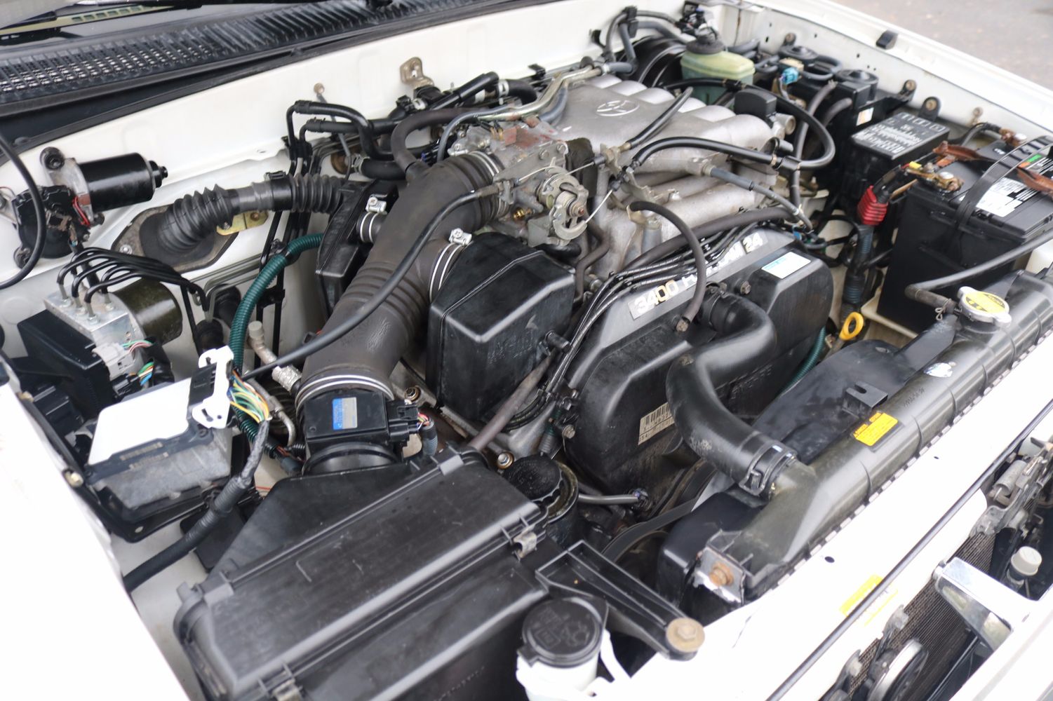 1998 Toyota 4Runner Limited | Victory Motors of Colorado