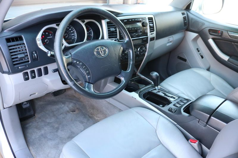 2003 Toyota 4Runner Photos