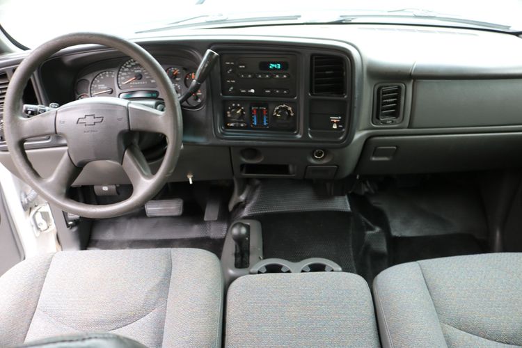 2007 Chevrolet Silverado 2500HD LT | Victory Motors of Colorado