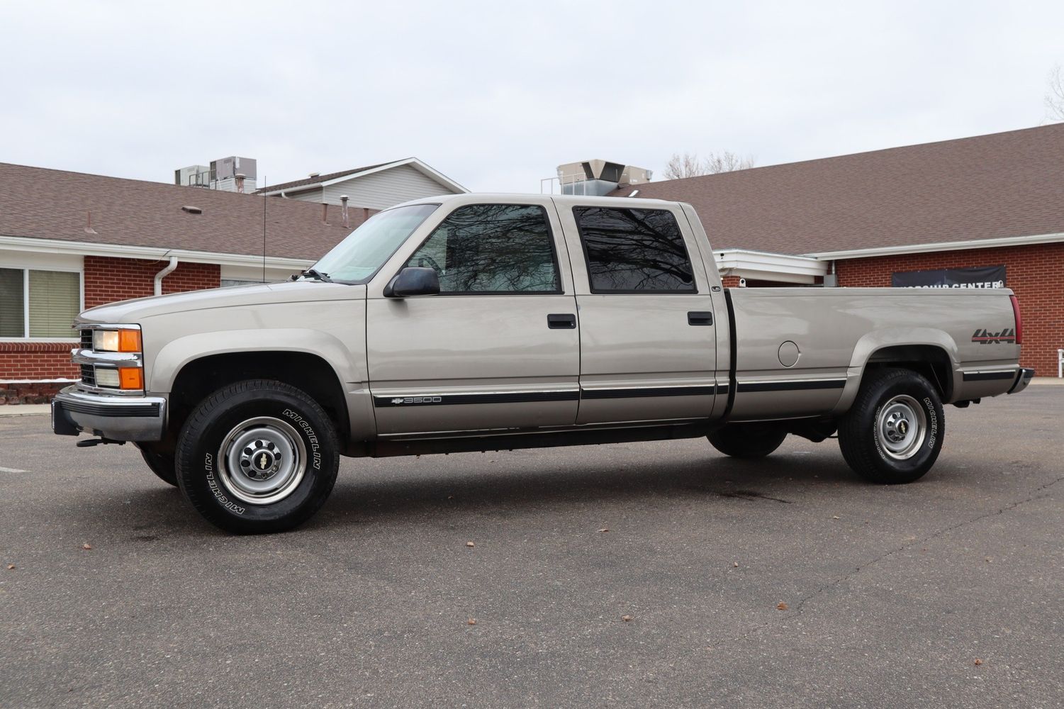 2000 Chevrolet C/K 3500 Series K3500 LS | Victory Motors of Colorado