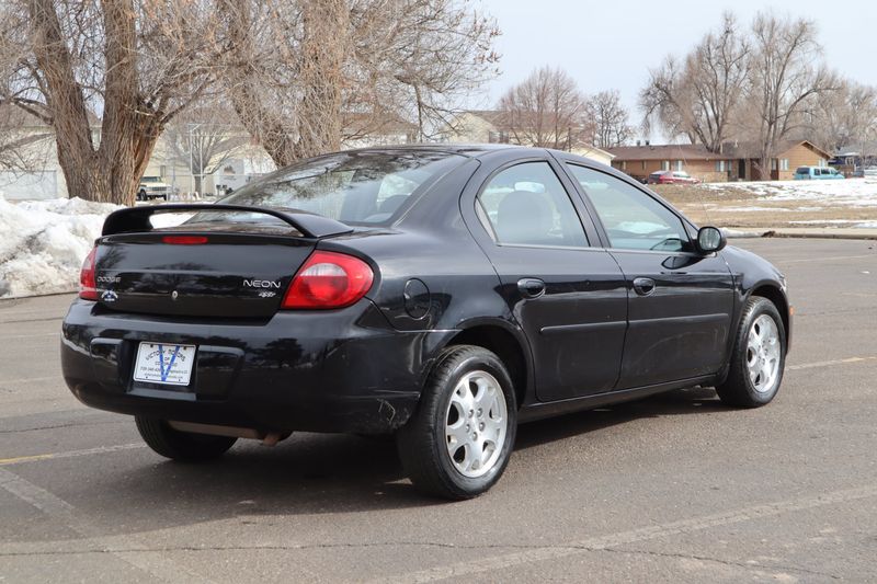 2003 Dodge Neon Photos