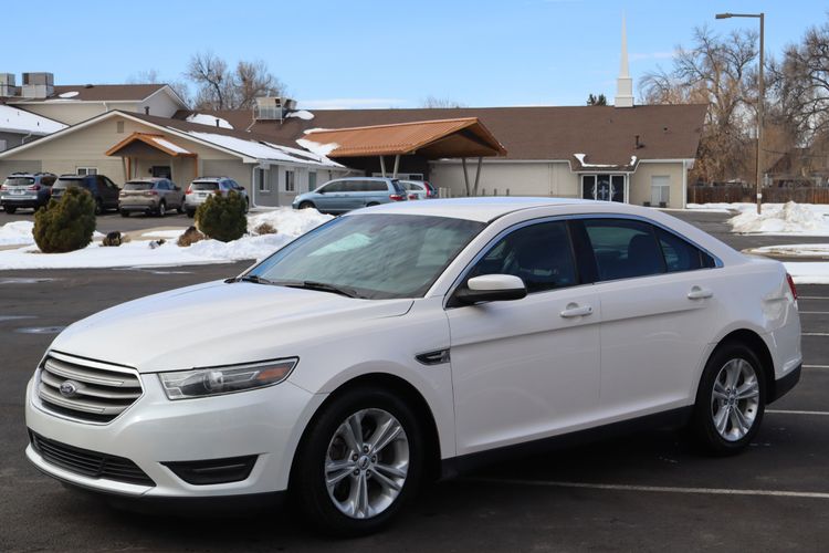 2017 Ford Taurus SEL | Victory Motors of Colorado