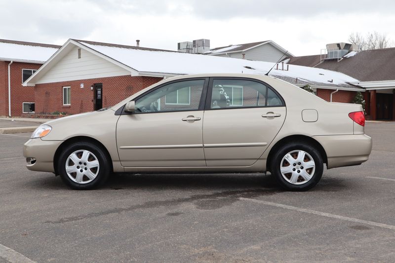 2008 Toyota Corolla Photos