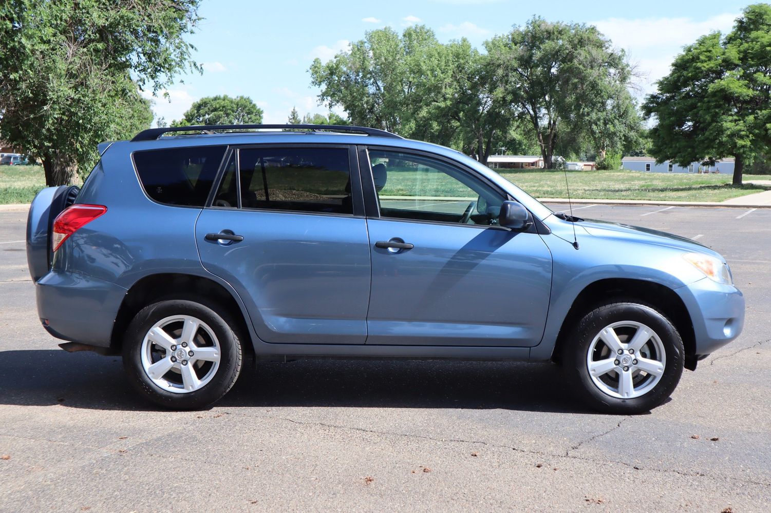 2008 Toyota RAV4 BASE | Victory Motors of Colorado