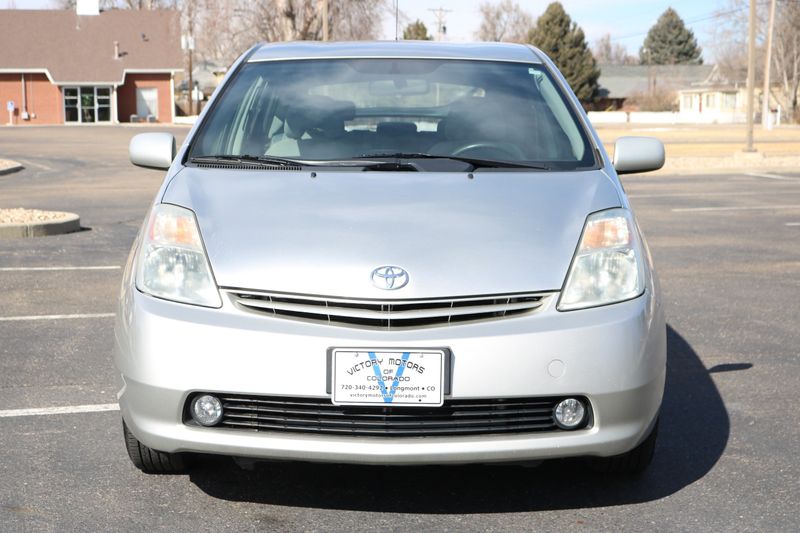 2005 Toyota Prius Photos