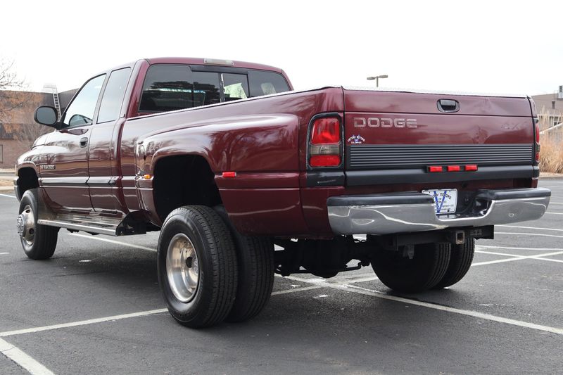 2000 Dodge Ram 3500 Photos