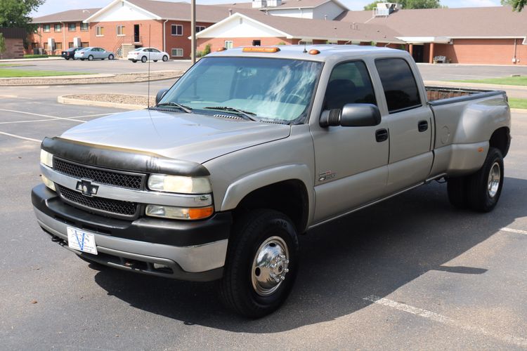 2001 Chevrolet Silverado 3500 | Victory Motors of Colorado