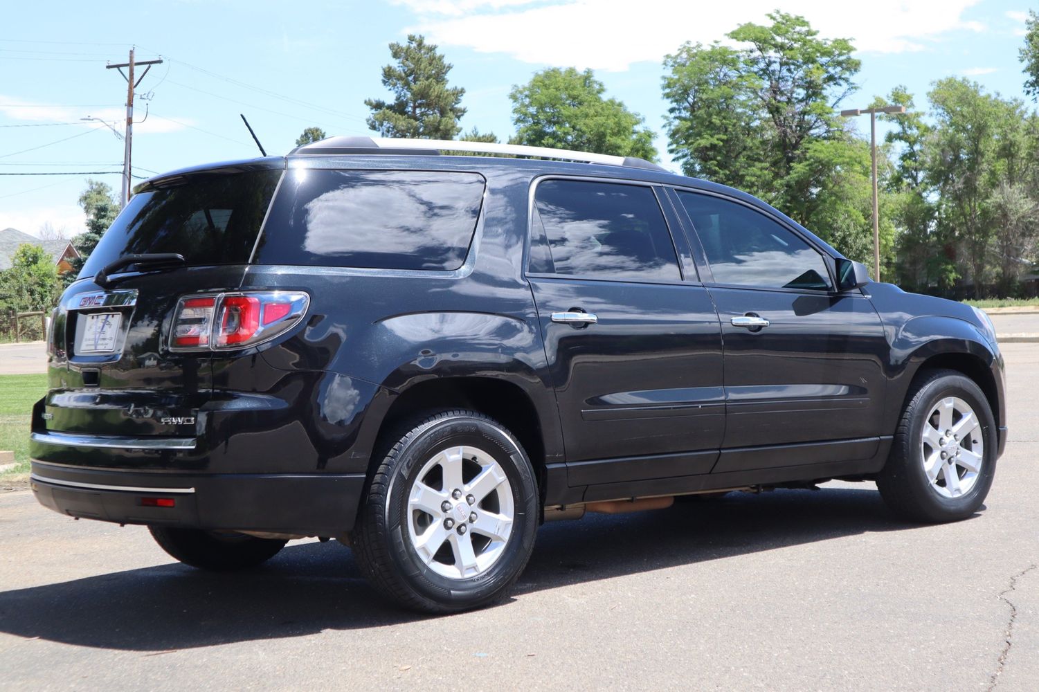 2015 GMC Acadia SLE-1 | Victory Motors of Colorado