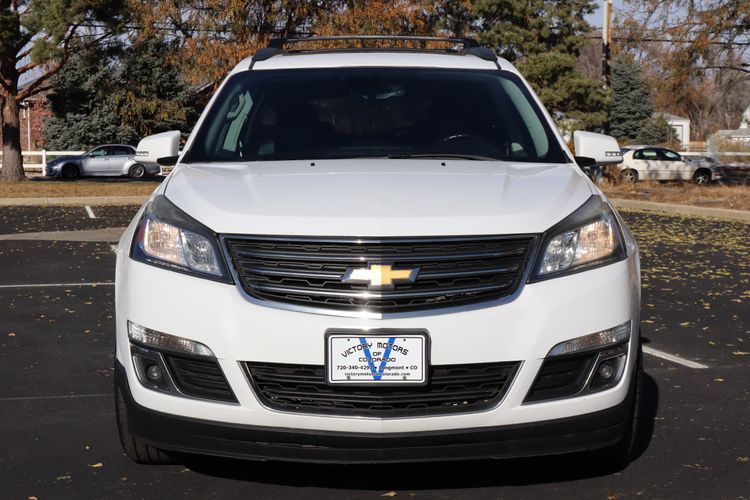 2016 Chevrolet Traverse LT | Victory Motors of Colorado