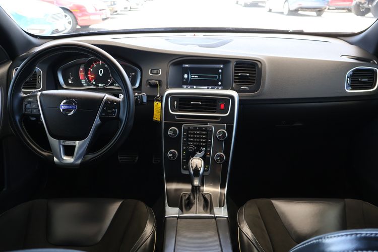 2015 Volvo S60 T6 R-Design Platinum | Victory Motors of Colorado